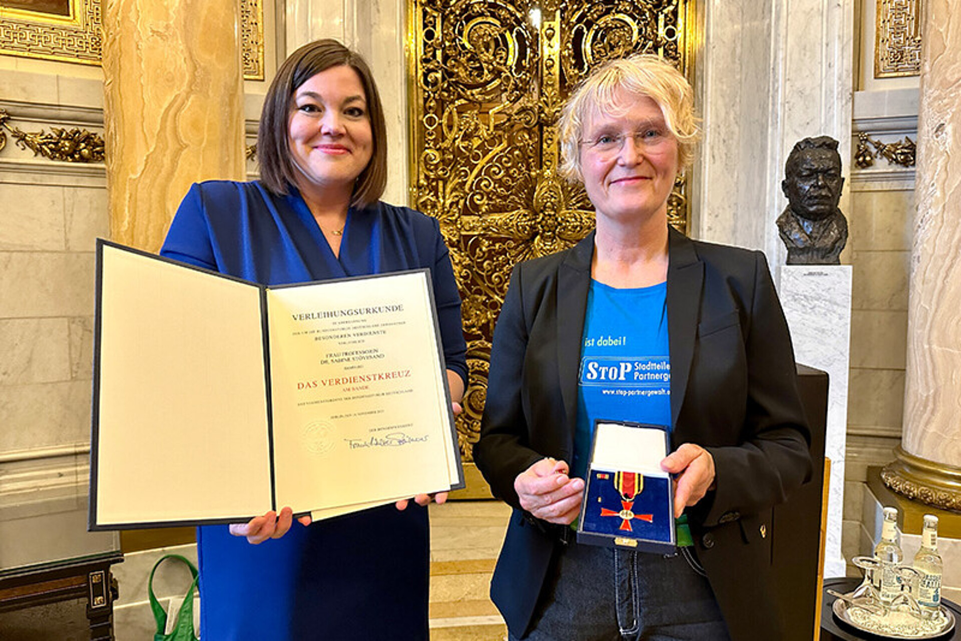 HAW-Hamburg: Prof. Dr. Sabine Stövesand erhält Bundesverdienstorden